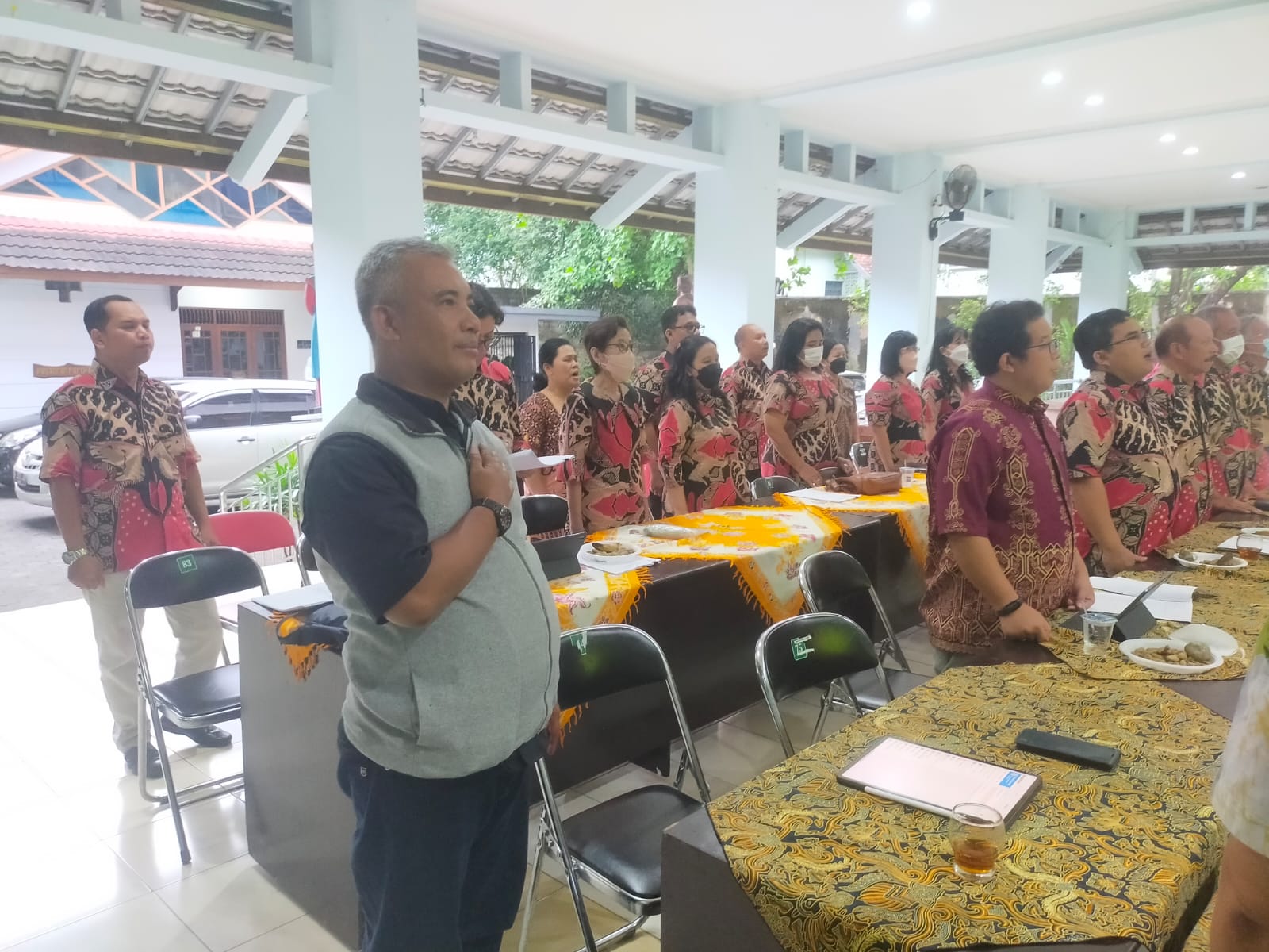 Gereja Sarana Kehadiran Yesus Supervisi Paroki Keluarga Kudus Banteng ...