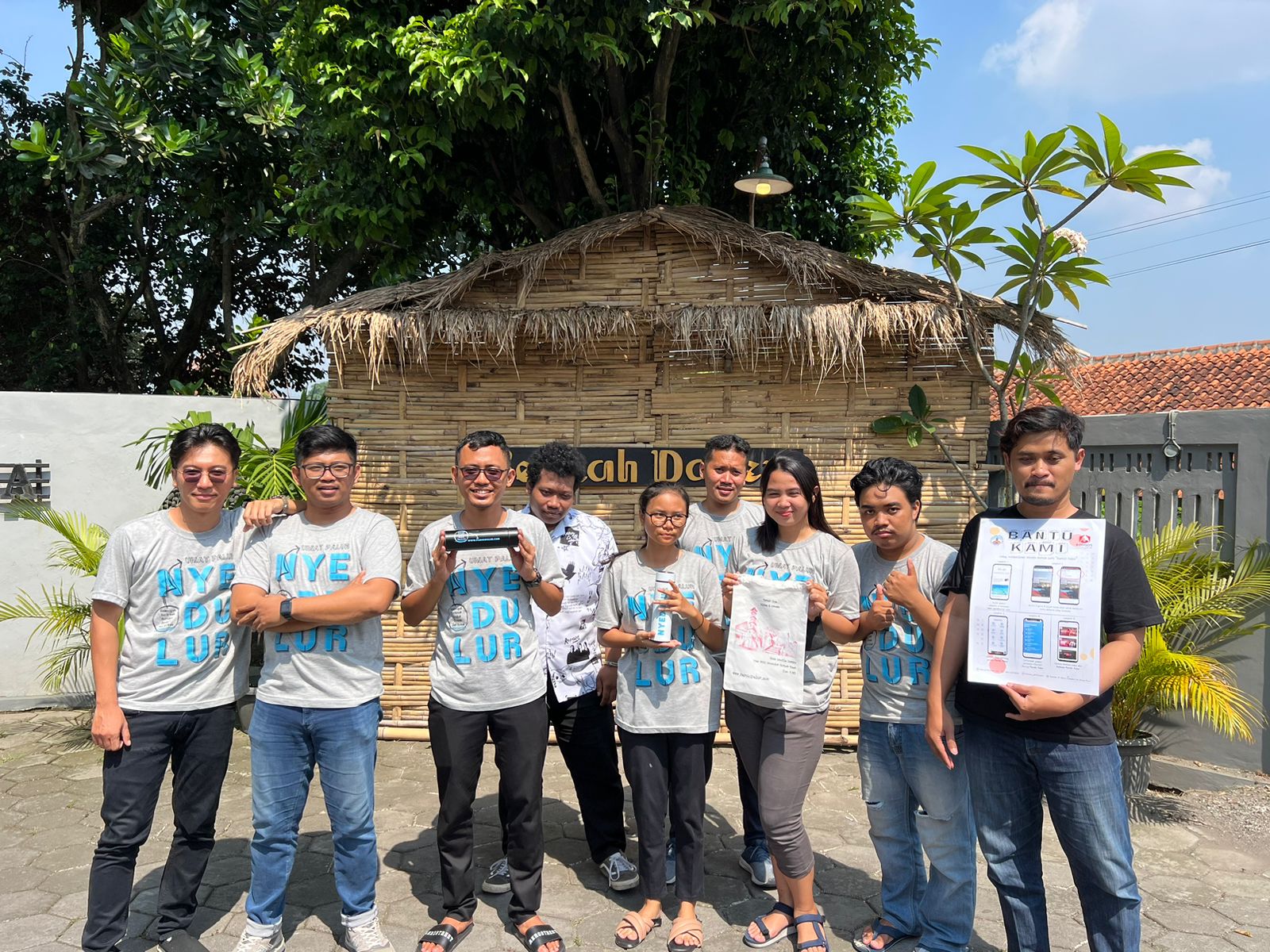 Tim Komsos Paroki Santa Maria Diangkat ke Surga Palur Launching Website ...