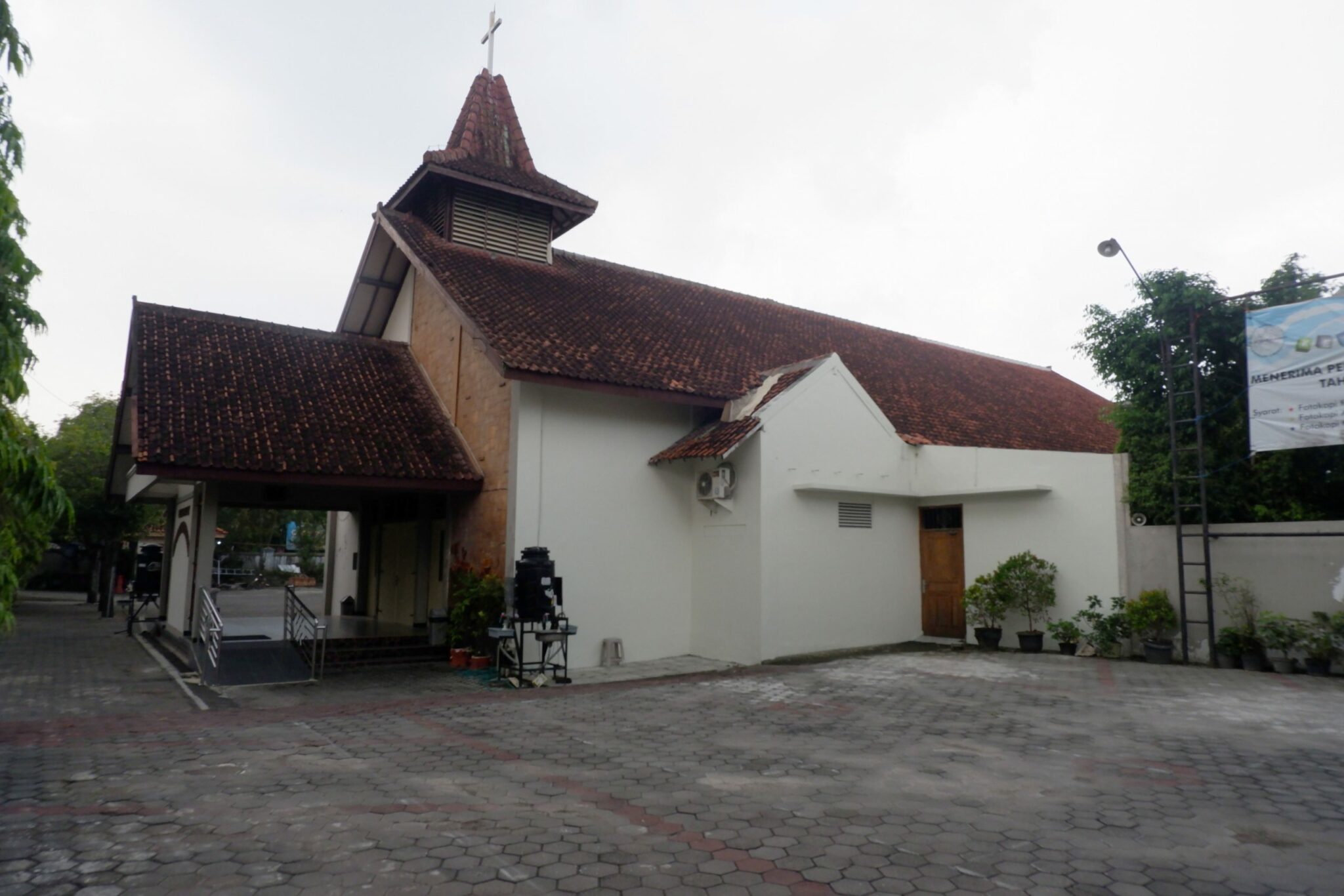 Paroki di Kevikepan Semarang - Keuskupan Agung Semarang