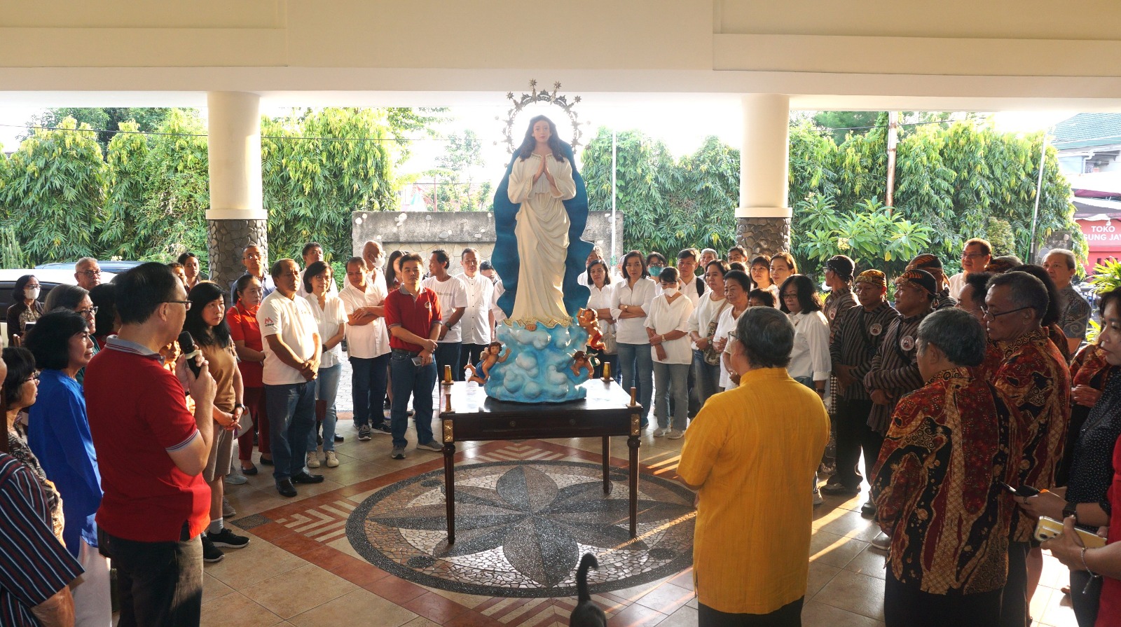 Replika Patung Maria Assumpta Singgah di 8 Paroki, Jelang Pesta 70 ...